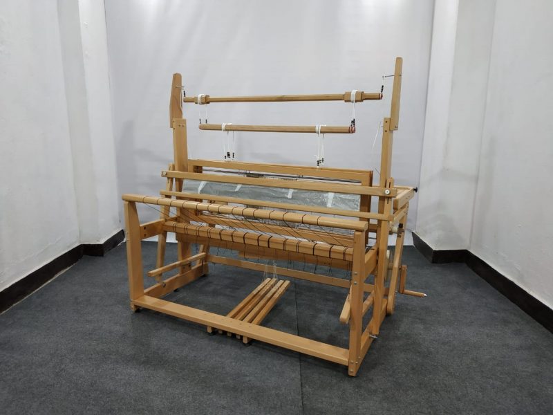 Counterbalance Loom (Horizontal Kilim Loom) | Shaaraf Textile Equipment ...