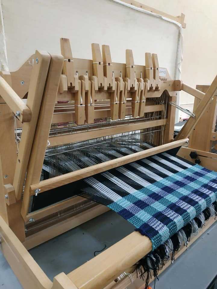 Table Loom | Shaaraf Textile Equipment & Tools