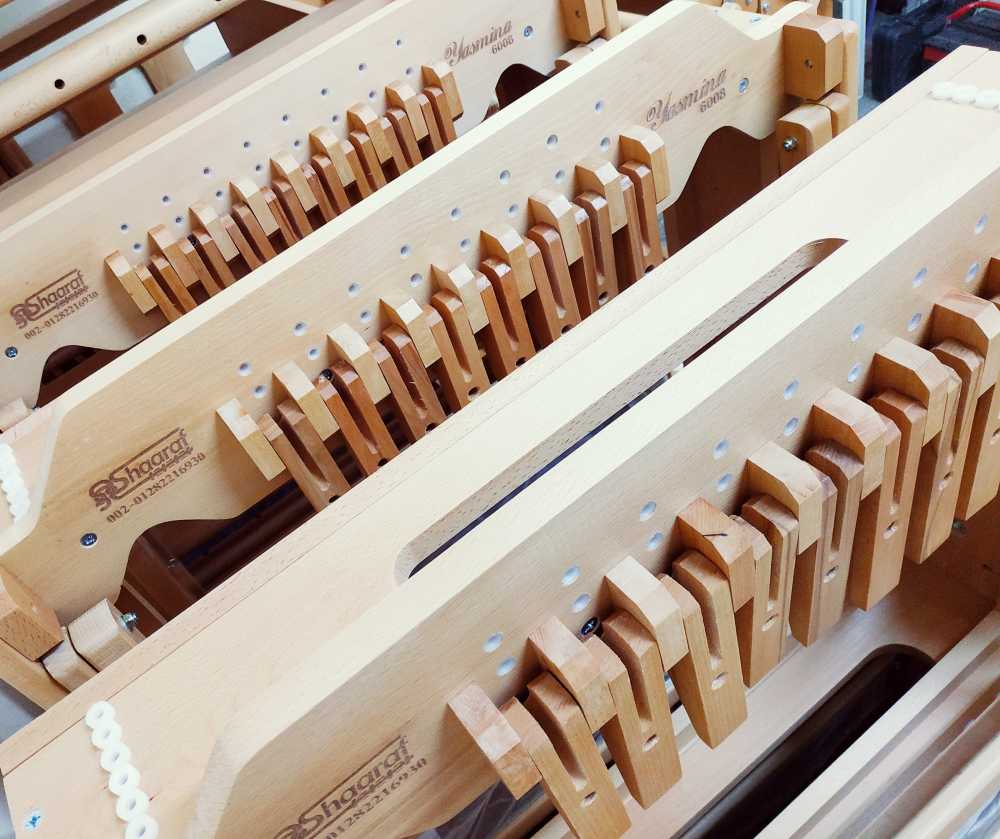 Table Loom | Shaaraf Textile Equipment & Tools