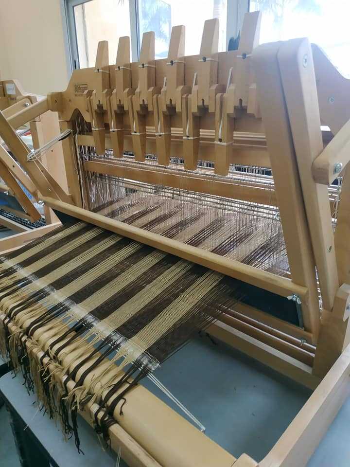 Table Loom | Shaaraf Textile Equipment & Tools