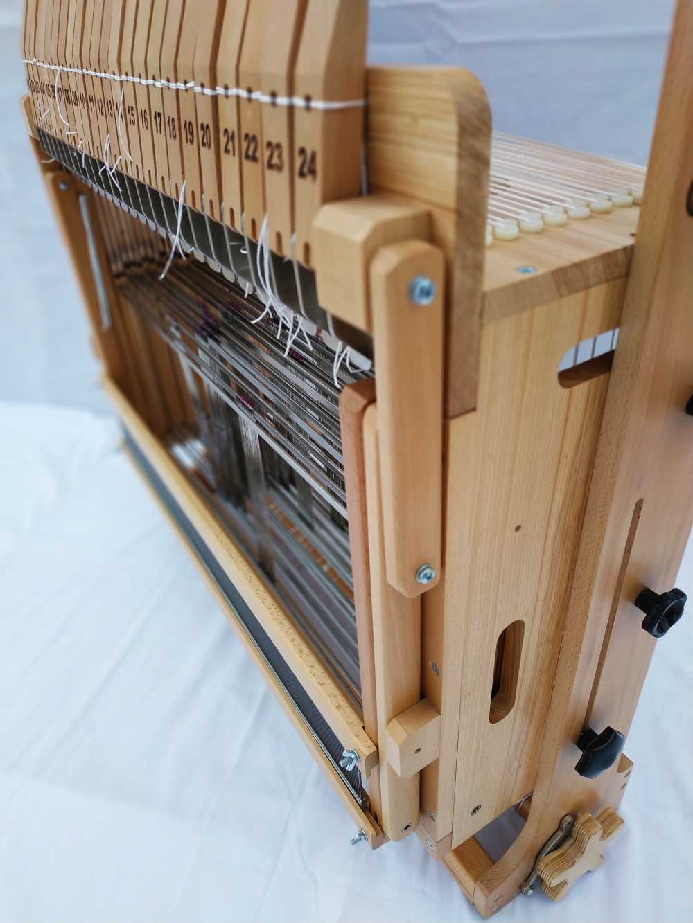 Table Loom | Shaaraf Textile Equipment & Tools