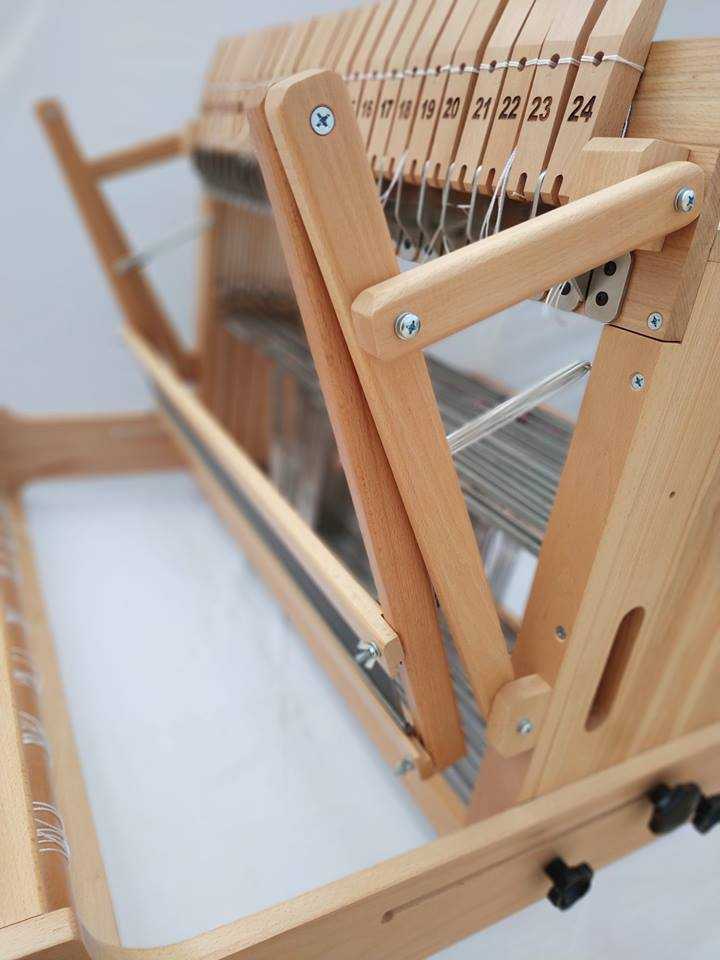 Table Loom | Shaaraf Textile Equipment & Tools